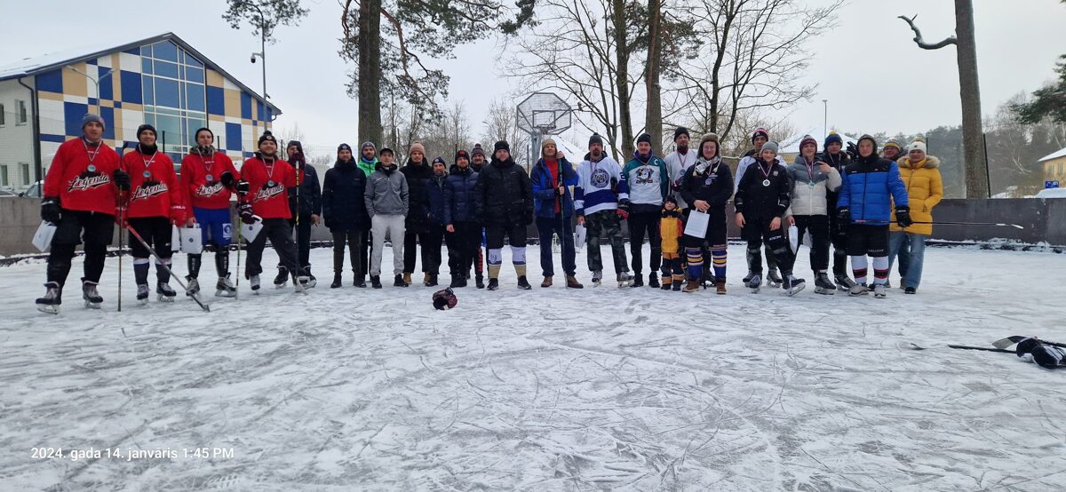 Hokeja turnīrā STOPIŅU RIPA 2024 uzvar komanda SELECT - Sporta ...